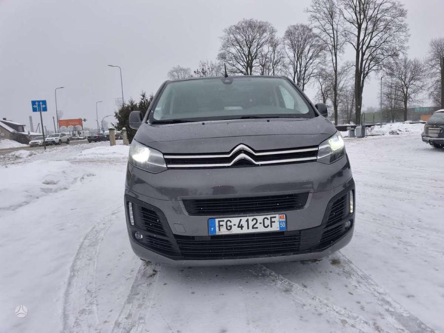 Grey Citroen space-tourer 2017 in Taurage, with an engine capacity of 2.00 L and mileage of 254 thousand km for 15200 €, photo 5 on AUTOMOTO.COM.LV