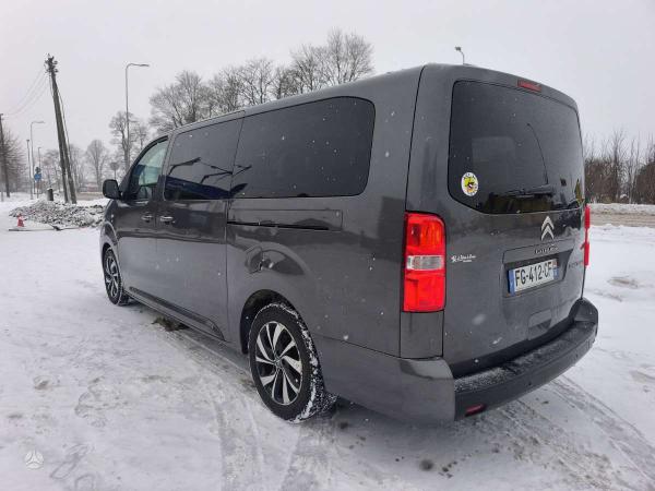 Pelēks Citroen space-tourer 2017 Tauragė, ar dzinēja tilpumu 2.00 L un nobraukumu 254 tūkst. km par 15200 €, foto 8 vietnē AUTOMOTO.COM.LV