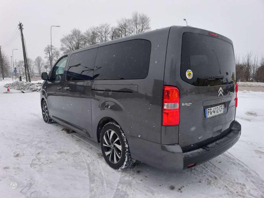 Grey Citroen space-tourer 2017 in Taurage, with an engine capacity of 2.00 L and mileage of 254 thousand km for 15200 €, photo 8 on AUTOMOTO.COM.LV