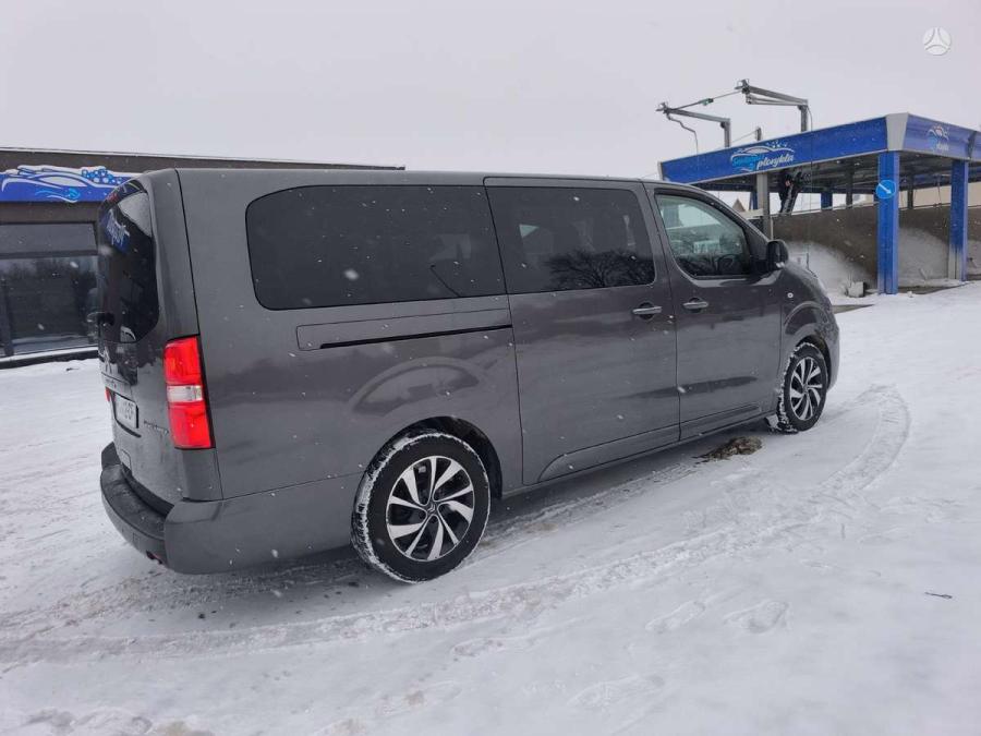 Grey Citroen space-tourer 2017 in Taurage, with an engine capacity of 2.00 L and mileage of 254 thousand km for 15200 €, photo 9 on AUTOMOTO.COM.LV