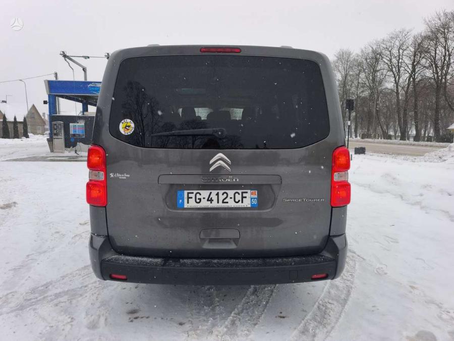 Grey Citroen space-tourer 2017 in Taurage, with an engine capacity of 2.00 L and mileage of 254 thousand km for 15200 €, photo 27 on AUTOMOTO.COM.LV