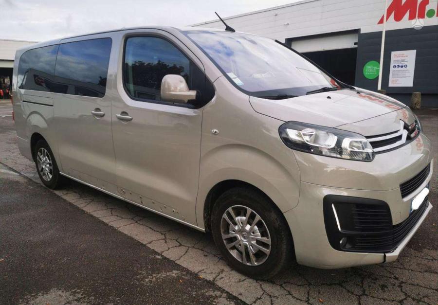 Pelēks Citroen space-tourer 2018 Viļņa, ar dzinēja tilpumu 1.56 L un nobraukumu 290 tūkst. km par 12500 €, foto 1 vietnē AUTOMOTO.COM.LV