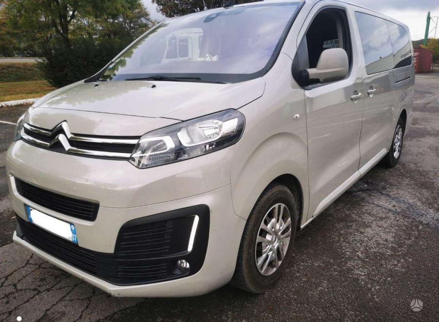 Pelēks Citroen space-tourer 2018 Viļņa, ar dzinēja tilpumu 1.56 L un nobraukumu 290 tūkst. km par 12500 €, foto 8 vietnē AUTOMOTO.COM.LV