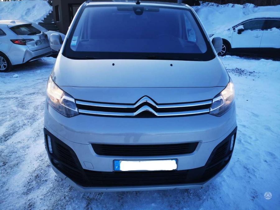 Grey Citroen space-tourer 2018 in Vilnius, with an engine capacity of 1.56 L and mileage of 199 thousand km for 11500 €, photo 11 on AUTOMOTO.COM.LV