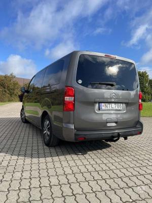 Grey Citroen space-tourer 2019 in Rokiskis, with an engine capacity of 2.00 L and mileage of 273 thousand km for 19850 €, photo 5 on AUTOMOTO.COM.LV