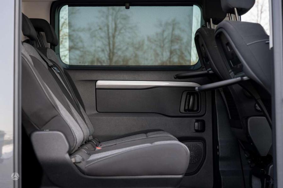 Grey Citroen space-tourer 2025 in Klaipeda, with an engine capacity of 2.00 L and mileage of 20 thousand km for 32500 €, photo 12 on AUTOMOTO.COM.LV