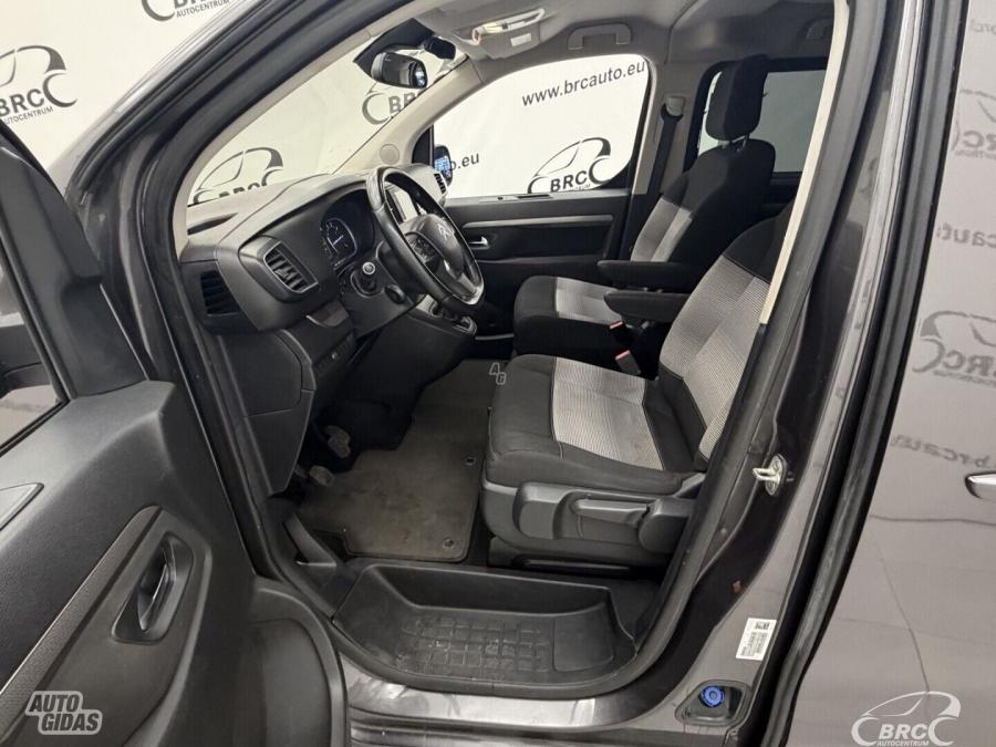 Grey Citroen space-tourer 2018 in Avizieniai, with an engine capacity of 2.00 L and mileage of 281 thousand km for 12900 €, photo 19 on AUTOMOTO.COM.LV