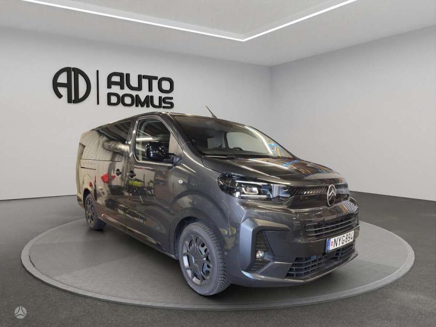 Pelēks Citroen space-tourer 2025 Klaipėda, ar dzinēja tilpumu 2.00 L un nobraukumu 42 tūkst. km par 30734 €, foto 1 vietnē AUTOMOTO.COM.LV