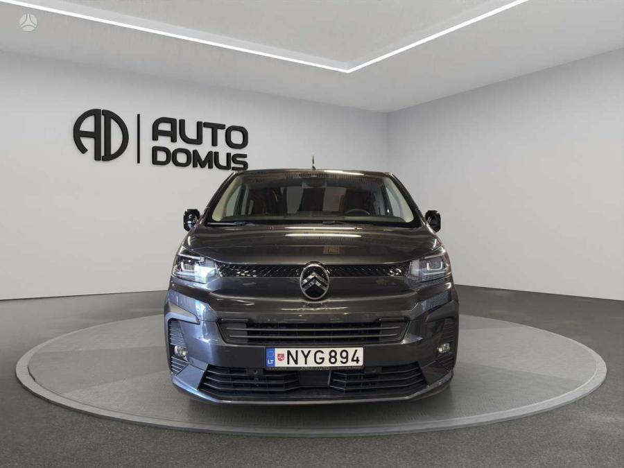 Pelēks Citroen space-tourer 2025 Klaipėda, ar dzinēja tilpumu 2.00 L un nobraukumu 42 tūkst. km par 30734 €, foto 3 vietnē AUTOMOTO.COM.LV