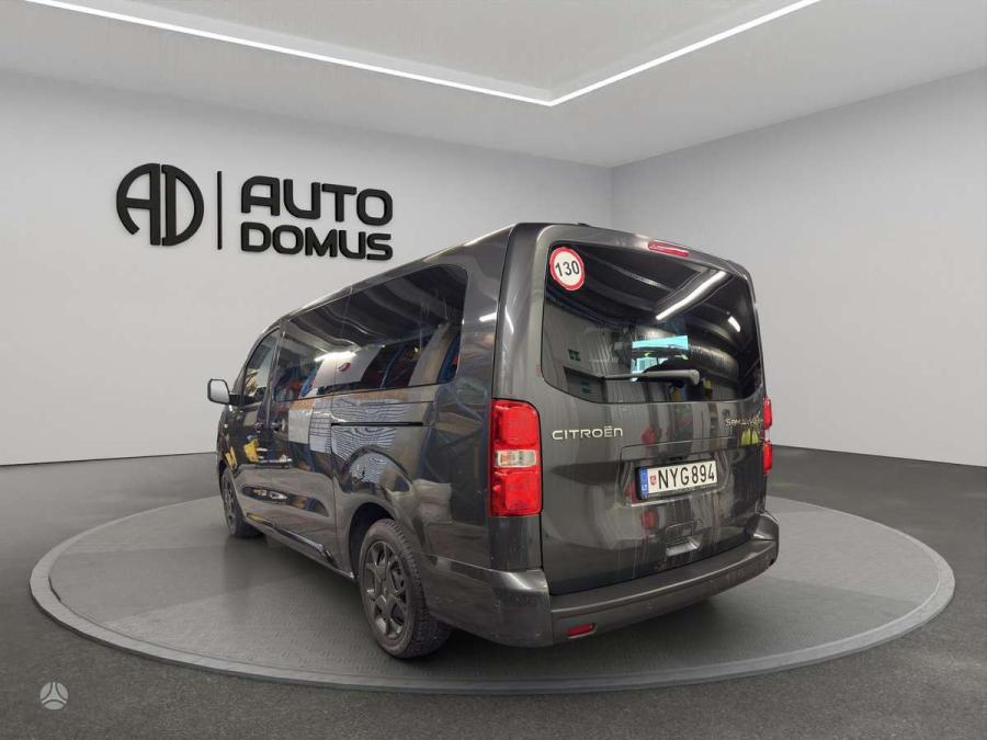 Pelēks Citroen space-tourer 2025 Klaipėda, ar dzinēja tilpumu 2.00 L un nobraukumu 42 tūkst. km par 30734 €, foto 5 vietnē AUTOMOTO.COM.LV