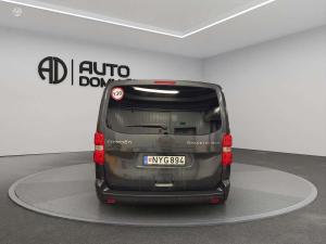 Pelēks Citroen space-tourer 2025 Klaipėda, ar dzinēja tilpumu 2.00 L un nobraukumu 42 tūkst. km par 30734 €, foto 6 vietnē AUTOMOTO.COM.LV