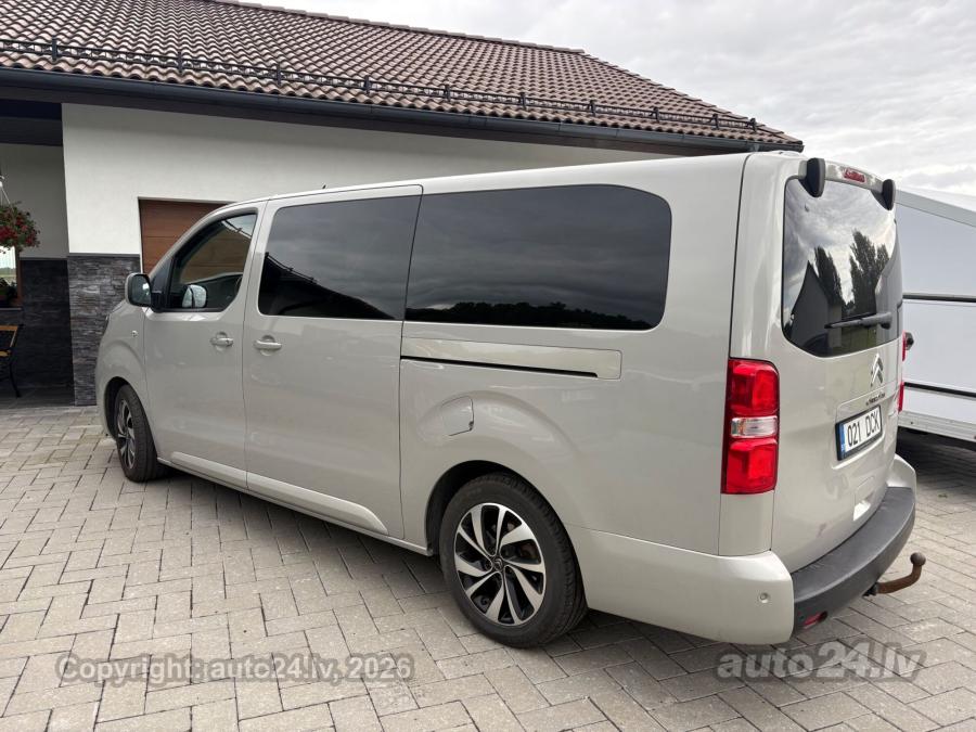 Серый Ситроен Space Tourer 2019 в Пярну, объемом двигателя 2.00 л и пробегом 159 тыс. км за 29900 €, фото 6 на AUTOMOTO.COM.LV
