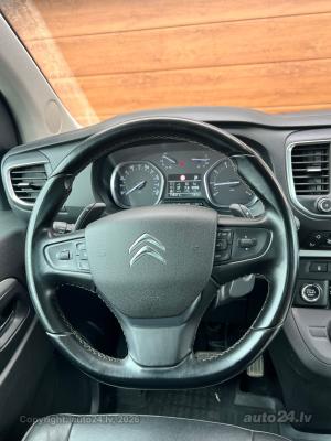 Grey Citroen space-tourer 2019 in Parnu, with an engine capacity of 2.00 L and mileage of 159 thousand km for 29900 €, photo 8 on AUTOMOTO.COM.LV