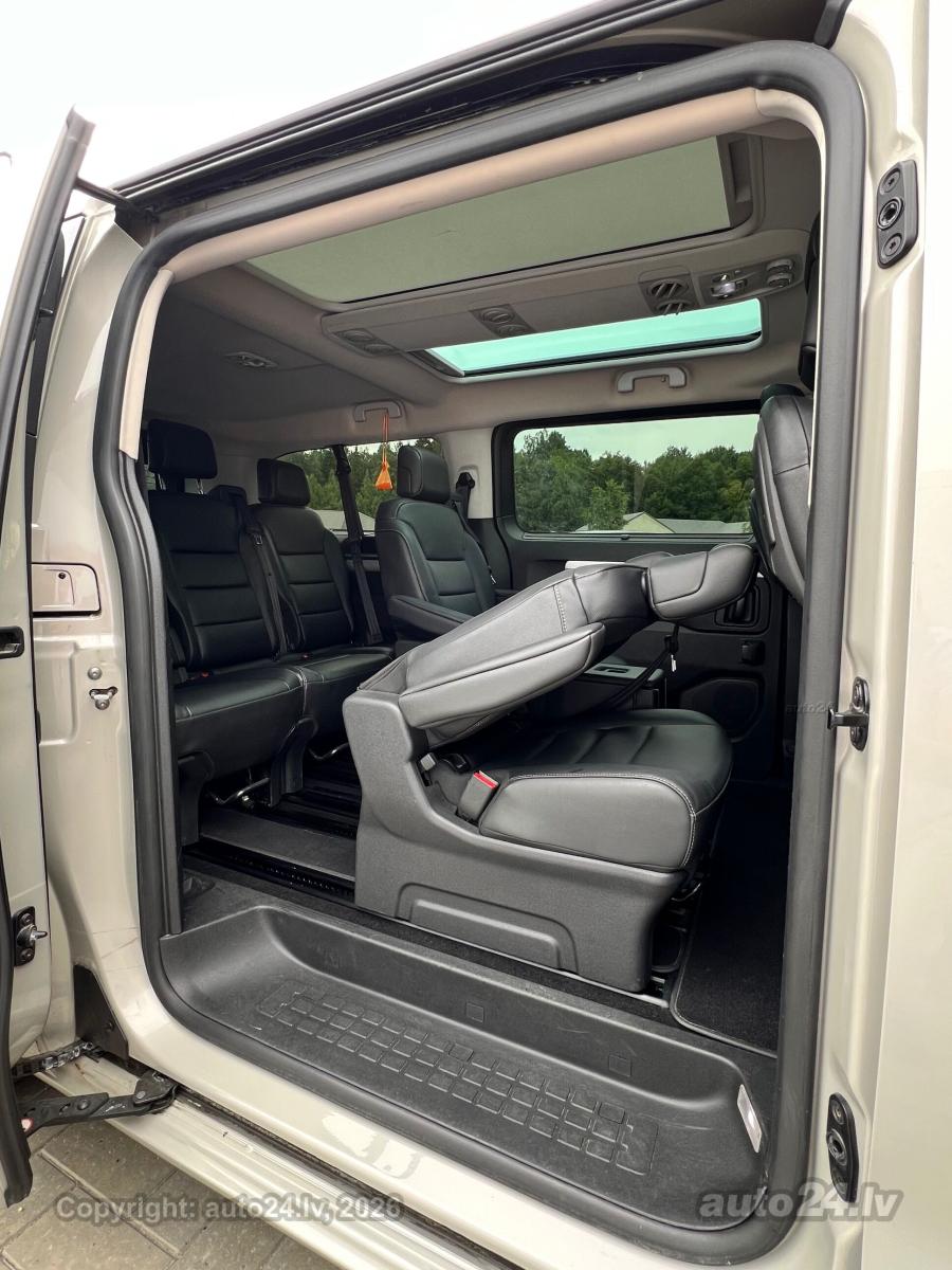Grey Citroen space-tourer 2019 in Parnu, with an engine capacity of 2.00 L and mileage of 159 thousand km for 29900 €, photo 15 on AUTOMOTO.COM.LV