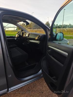 Pelēks Citroen space-tourer 2020 Tallina, ar dzinēja tilpumu 2.00 L un nobraukumu 97 tūkst. km par 27000 €, foto 7 vietnē AUTOMOTO.COM.LV