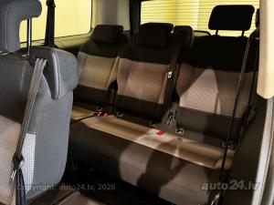Grey Citroen space-tourer 2021 in Tallinn, with an engine capacity of 2.00 L and mileage of 144 thousand km for 18900 €, photo 15 on AUTOMOTO.COM.LV