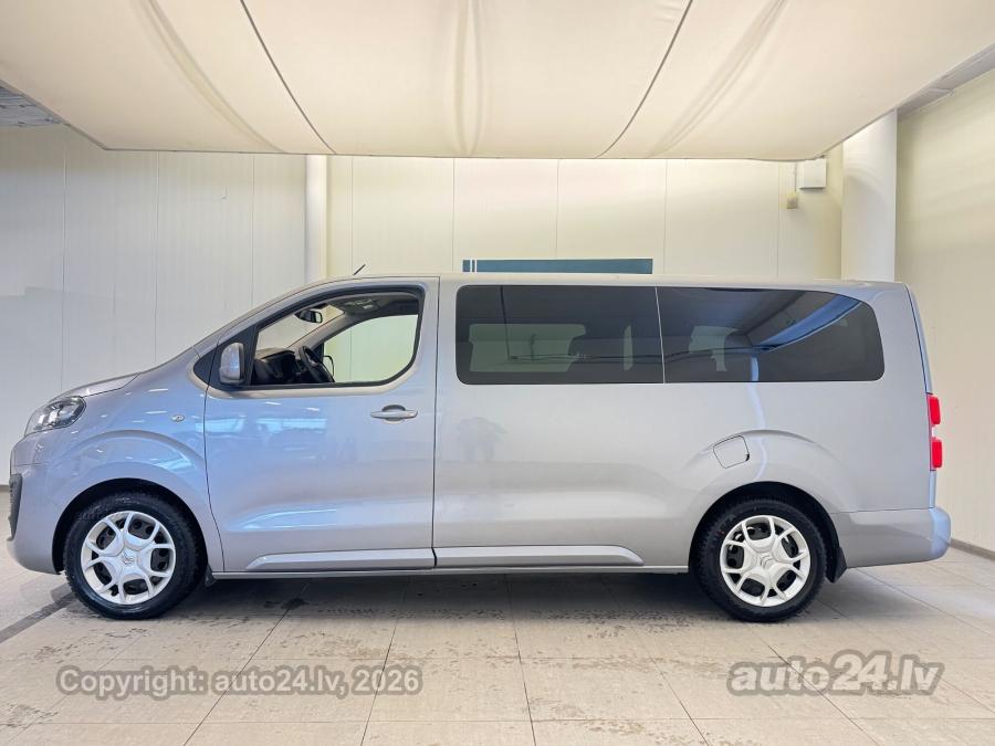 Pelēks Citroen space-tourer 2021 Tallina, ar dzinēja tilpumu 2.00 L un nobraukumu 153 tūkst. km par 18900 €, foto 4 vietnē AUTOMOTO.COM.LV