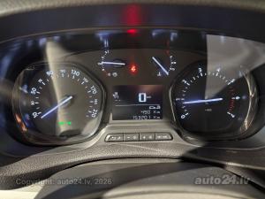 Pelēks Citroen space-tourer 2021 Tallina, ar dzinēja tilpumu 2.00 L un nobraukumu 153 tūkst. km par 18900 €, foto 8 vietnē AUTOMOTO.COM.LV