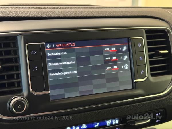 Pelēks Citroen space-tourer 2021 Tallina, ar dzinēja tilpumu 2.00 L un nobraukumu 153 tūkst. km par 18900 €, foto 10 vietnē AUTOMOTO.COM.LV