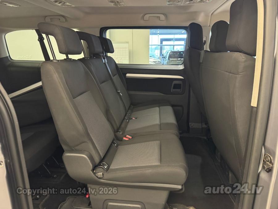 Pelēks Citroen space-tourer 2021 Tallina, ar dzinēja tilpumu 2.00 L un nobraukumu 153 tūkst. km par 18900 €, foto 19 vietnē AUTOMOTO.COM.LV