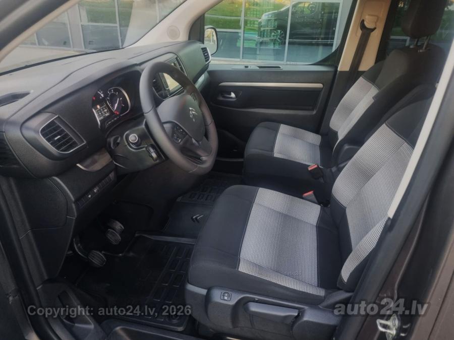 Grey Citroen space-tourer 2021 in Tallinn, with an engine capacity of 2.00 L and mileage of 144 thousand km for 23900 €, photo 5 on AUTOMOTO.COM.LV