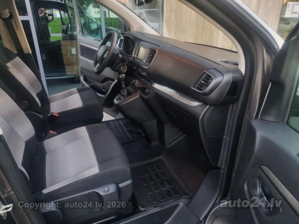Pelēks Citroen space-tourer 2021 Tallina, ar dzinēja tilpumu 2.00 L un nobraukumu 144 tūkst. km par 23900 €, foto 9 vietnē AUTOMOTO.COM.LV