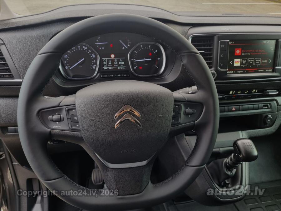 Grey Citroen space-tourer 2021 in Tallinn, with an engine capacity of 2.00 L and mileage of 144 thousand km for 23900 €, photo 12 on AUTOMOTO.COM.LV