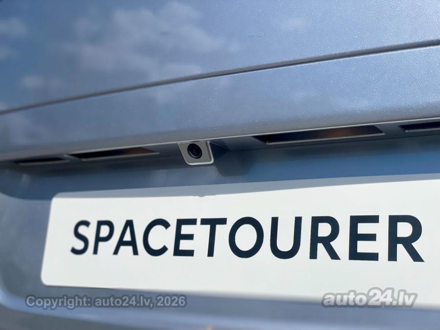 Grey Citroen space-tourer 2026 in Johvi, with an engine capacity of 2.20 L and mileage of 2 thousand km for 49490 €, photo 11 on AUTOMOTO.COM.LV