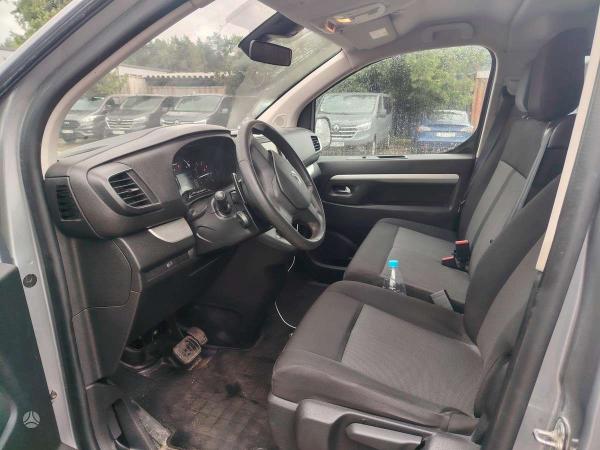 Violet Citroen space-tourer 2022 in Vilnius, with an engine capacity of 2.00 L and mileage of 208 thousand km for 23600 €, photo 6 on AUTOMOTO.COM.LV