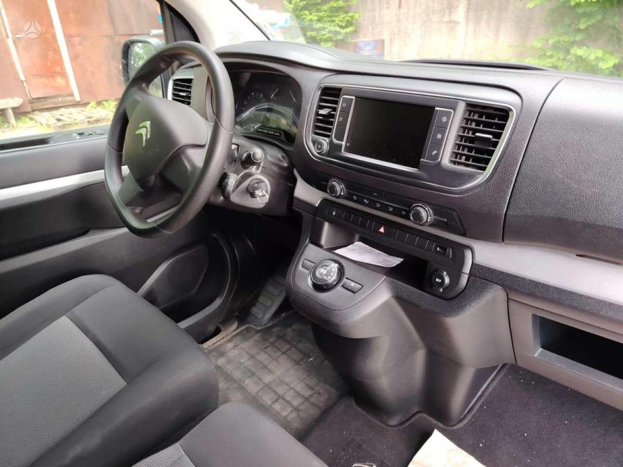 Violets Citroen space-tourer 2022 Viļņa, ar dzinēja tilpumu 2.00 L un nobraukumu 208 tūkst. km par 23600 €, foto 15 vietnē AUTOMOTO.COM.LV