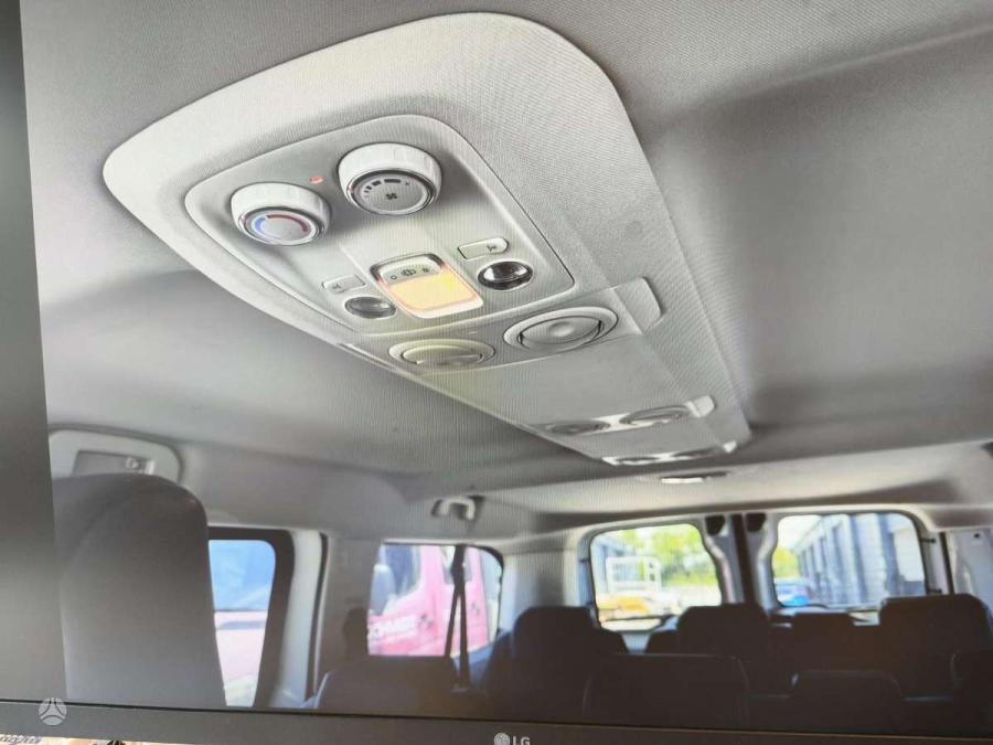 Balts Citroen space-tourer 2018 Marijampole, ar dzinēja tilpumu 2.00 L un nobraukumu 212 tūkst. km par 9000 €, foto 14 vietnē AUTOMOTO.COM.LV