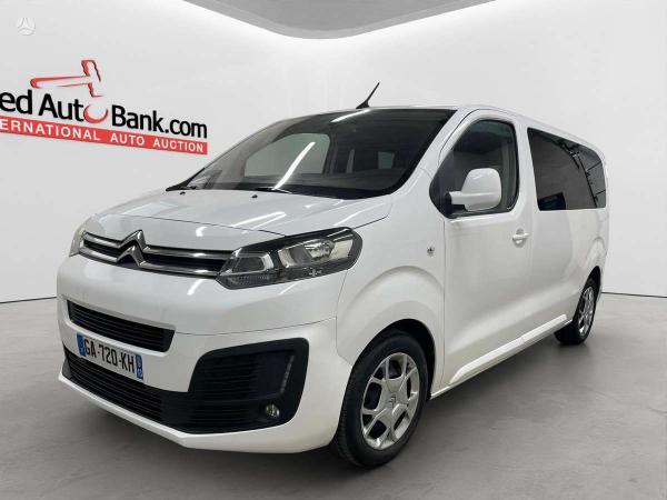Balts Citroen space-tourer 2021 Marijampole, ar dzinēja tilpumu 1.50 L un nobraukumu 245 tūkst. km par 16335 €, foto 1 vietnē AUTOMOTO.COM.LV