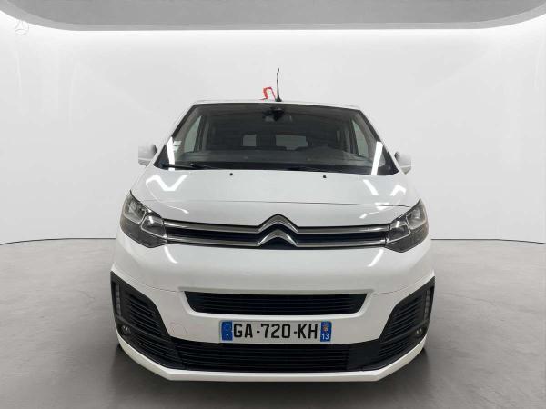 Balts Citroen space-tourer 2021 Marijampole, ar dzinēja tilpumu 1.50 L un nobraukumu 245 tūkst. km par 16335 €, foto 2 vietnē AUTOMOTO.COM.LV