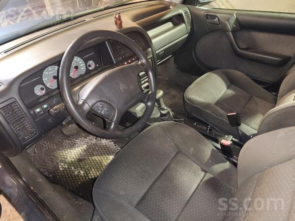 Синий Ситроен Ксантия 1995 в Елгава, объемом двигателя 1.80 л и пробегом 165 тыс. км за 1600 €, фото 5 на AUTOMOTO.COM.LV