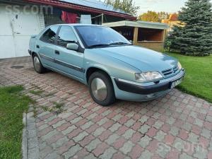 Zils Citroen Xantia 2000 Rīga, ar dzinēja tilpumu 2.00 L un nobraukumu 190 tūkst. km par 2500 €, foto 3 vietnē AUTOMOTO.COM.LV