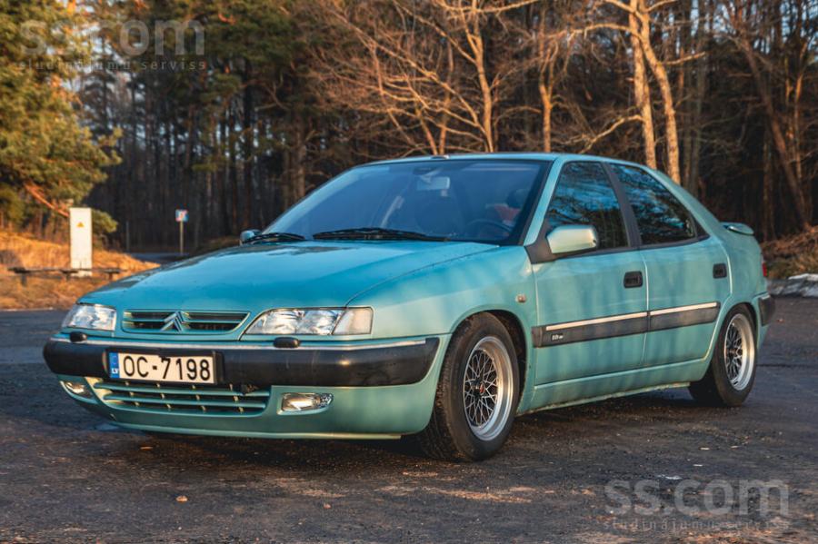 Zils Citroen Xantia 2000 Rīga, ar dzinēja tilpumu 2.00 L un nobraukumu 190 tūkst. km par 2500 €, foto 9 vietnē AUTOMOTO.COM.LV