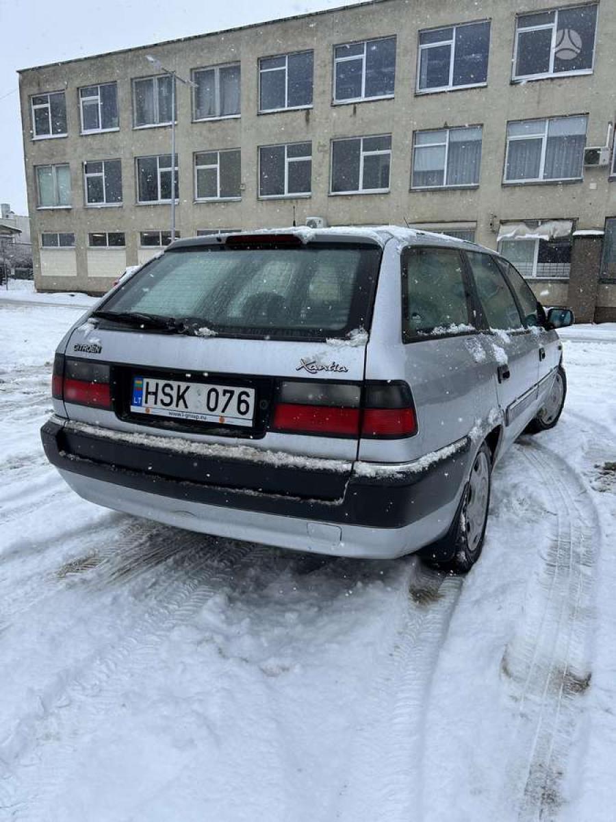 Pelēks Citroen Xantia 1996 Ukmergė, ar dzinēja tilpumu 2.00 L un nobraukumu 176 tūkst. km par 1650 €, foto 26 vietnē AUTOMOTO.COM.LV