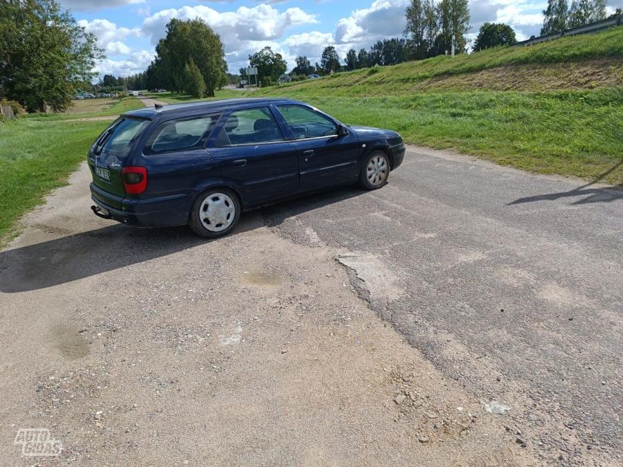 Citroen Xantia 2001 Viļņa, ar dzinēja tilpumu 2.00 L un nobraukumu 0 tūkst. km par 428 €, foto 5 vietnē AUTOMOTO.COM.LV