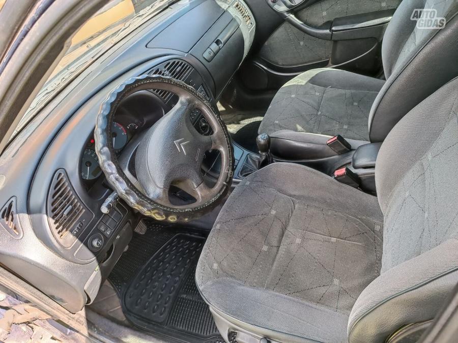 Citroen Xantia 2001 Viļņa, ar dzinēja tilpumu 2.00 L un nobraukumu 0 tūkst. km par 428 €, foto 7 vietnē AUTOMOTO.COM.LV