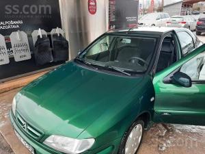 Zaļš Citroen Xsara 2000 Rīga, ar dzinēja tilpumu 1.60 L un nobraukumu 158 tūkst. km par 250 €, foto  vietnē AUTOMOTO.COM.LV