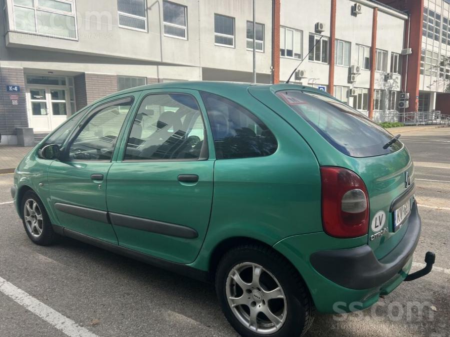 Zaļš Citroen Xsara 2000 Jelgava, ar dzinēja tilpumu 1.80 L un nobraukumu 316 tūkst. km par 1150 €, foto 3 vietnē AUTOMOTO.COM.LV