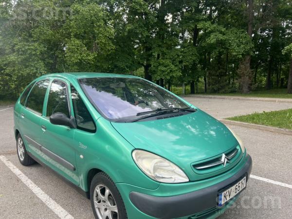 Zaļš Citroen Xsara 2000 Jelgava, ar dzinēja tilpumu 1.80 L un nobraukumu 316 tūkst. km par 1150 €, foto 4 vietnē AUTOMOTO.COM.LV