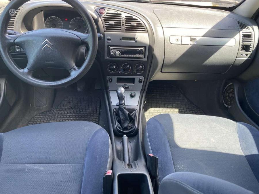 Grey Citroen Xsara 2004 in Panevezys, with an engine capacity of 1.40 L and mileage of 224 thousand km for 799 €, photo 8 on AUTOMOTO.COM.LV