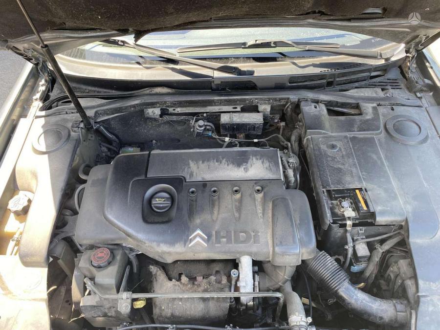Grey Citroen Xsara 2004 in Panevezys, with an engine capacity of 1.40 L and mileage of 224 thousand km for 799 €, photo 11 on AUTOMOTO.COM.LV
