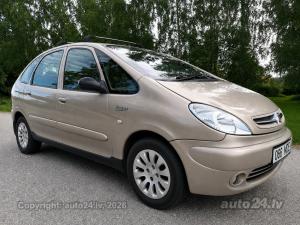 Smilšu krāsa Citroen xsara-picasso 2002 Tartu, ar dzinēja tilpumu 2.00 L un nobraukumu 220 tūkst. km par 890 €, foto 3 vietnē AUTOMOTO.COM.LV