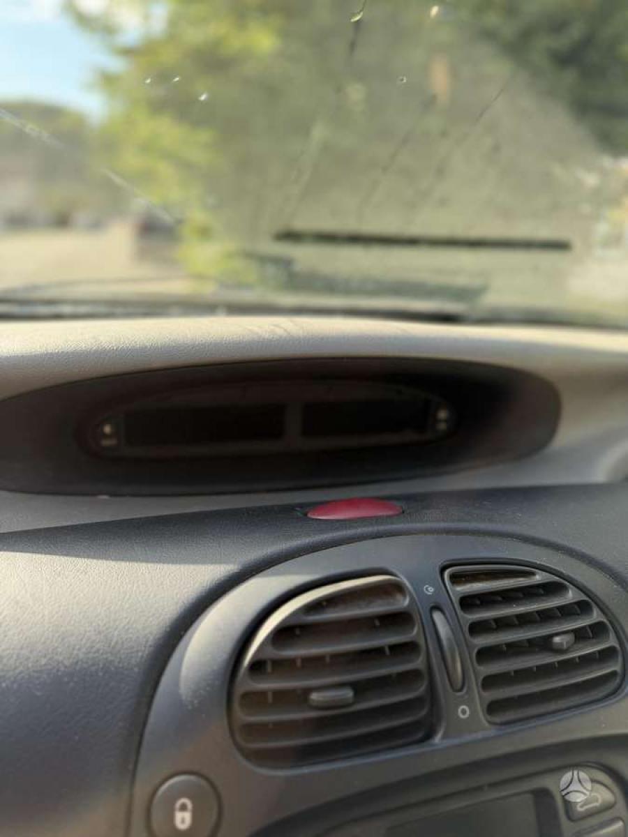 Black Citroen xsara-picasso 2000 in Kaunas, with an engine capacity of 1.75 L and mileage of 300 thousand km for 550 €, photo 19 on AUTOMOTO.COM.LV