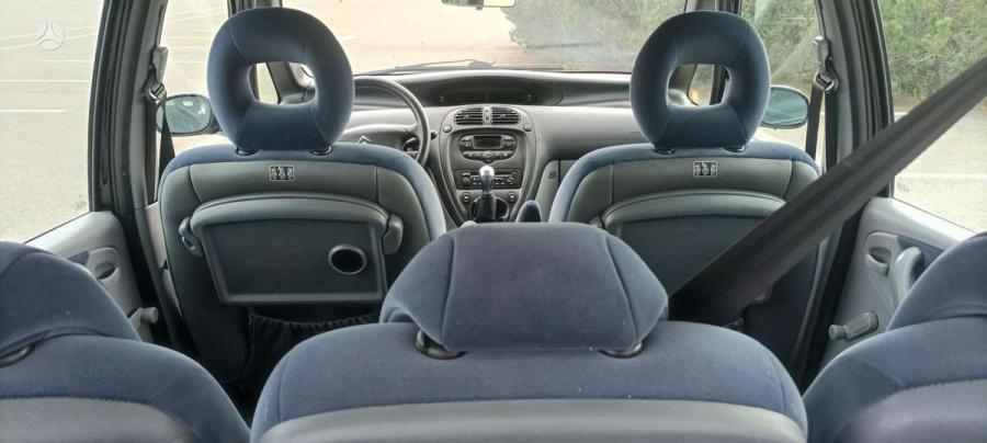 Melns Citroen xsara-picasso 2005 Šauļi, ar dzinēja tilpumu 1.80 L un nobraukumu 223 tūkst. km par 999 €, foto 12 vietnē AUTOMOTO.COM.LV