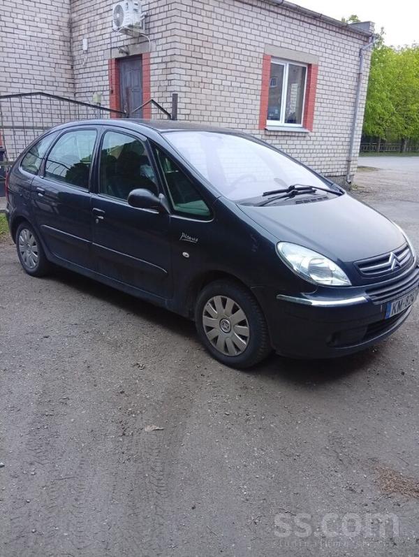 Zils Citroen xsara-picasso 2005 Bauska, ar dzinēja tilpumu 1.60 L un nobraukumu 208 tūkst. km par 480 €, foto 1 vietnē AUTOMOTO.COM.LV
