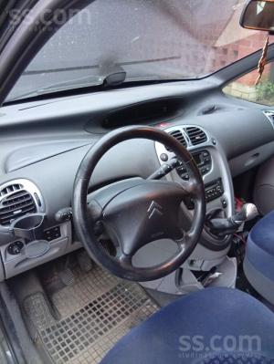 Blue Citroen xsara-picasso 2005 in Bauska, with an engine capacity of 1.60 L and mileage of 208 thousand km for 480 €, photo 6 on AUTOMOTO.COM.LV