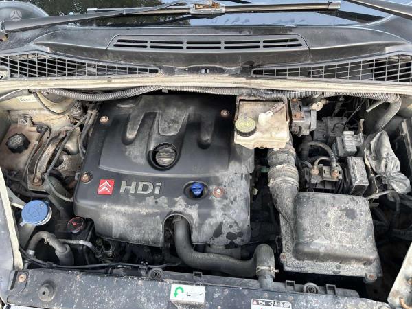 Zils Citroen xsara-picasso 2003 Joniškis, ar dzinēja tilpumu 2.00 L un nobraukumu 345 tūkst. km par 650 €, foto 6 vietnē AUTOMOTO.COM.LV